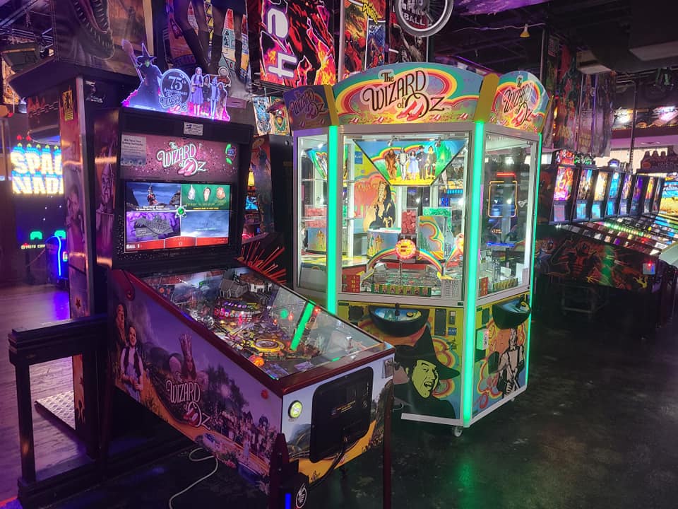 Gallery - Flippers Family Arcade