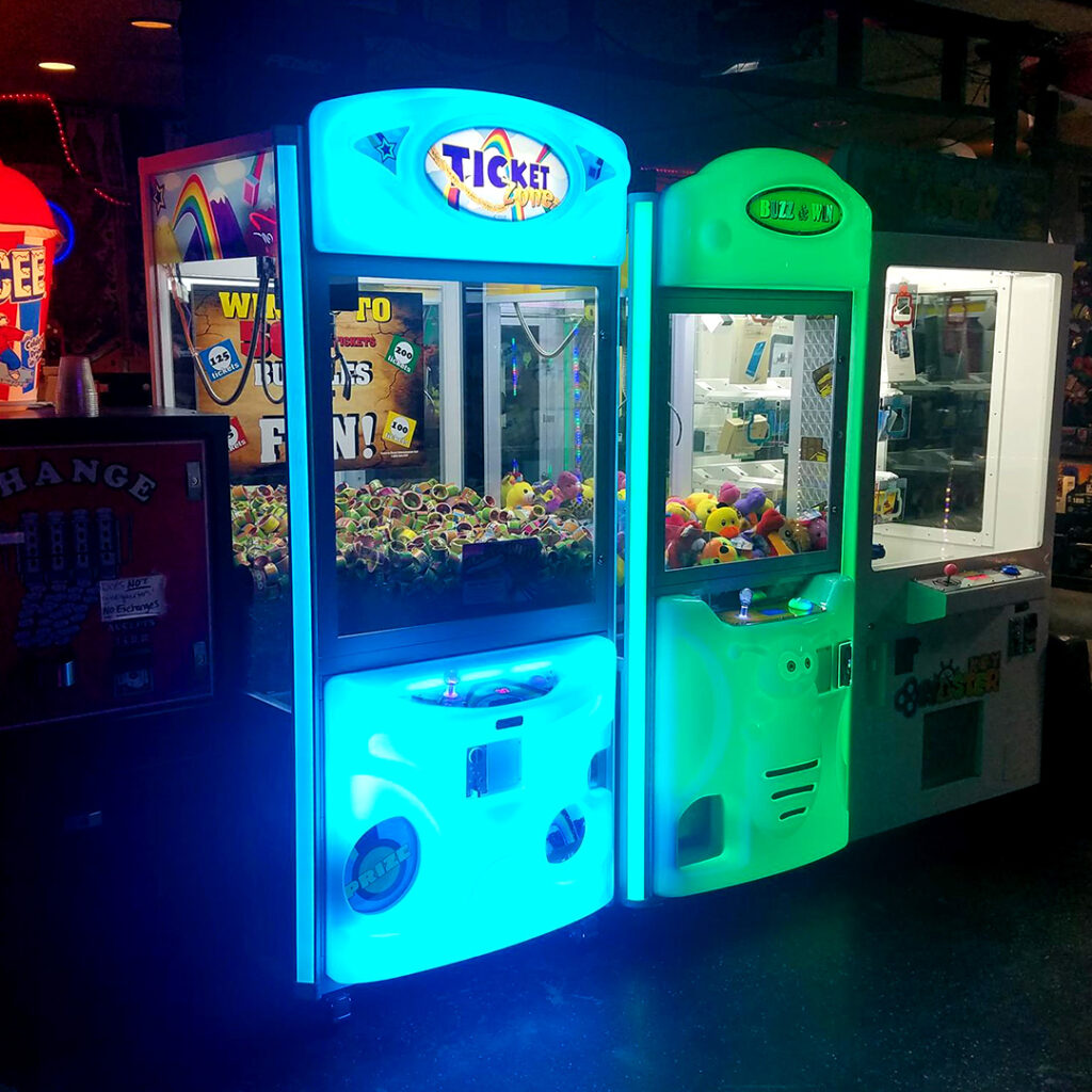 Welcome - Flippers Family Arcade