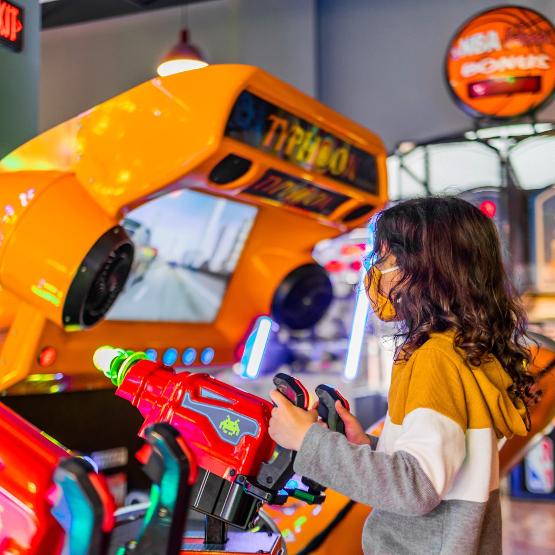 Top 4 Games To Play With Your Children - Flippers Family Arcade