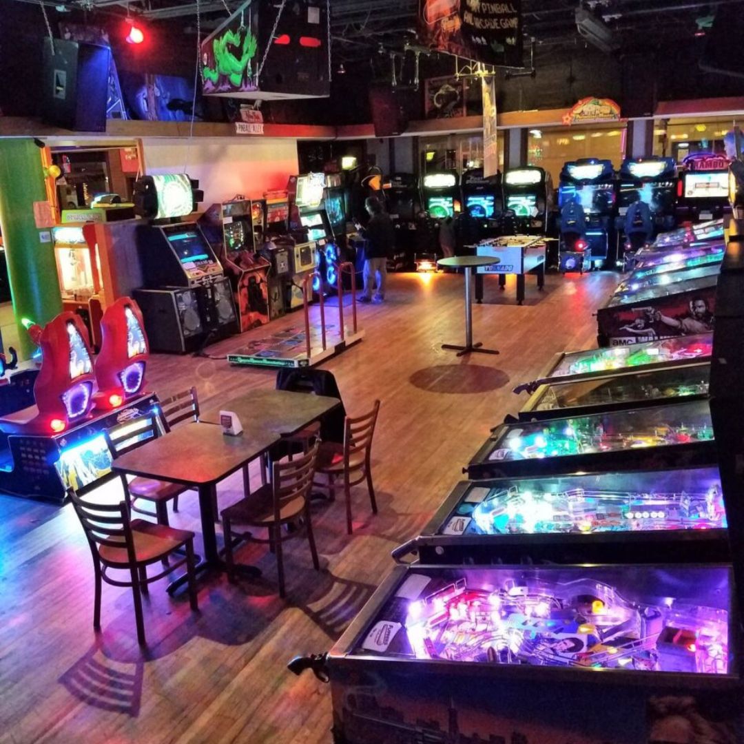 Arcade Etiquette for Families: Do’s and Don’ts - Flippers Family Arcade