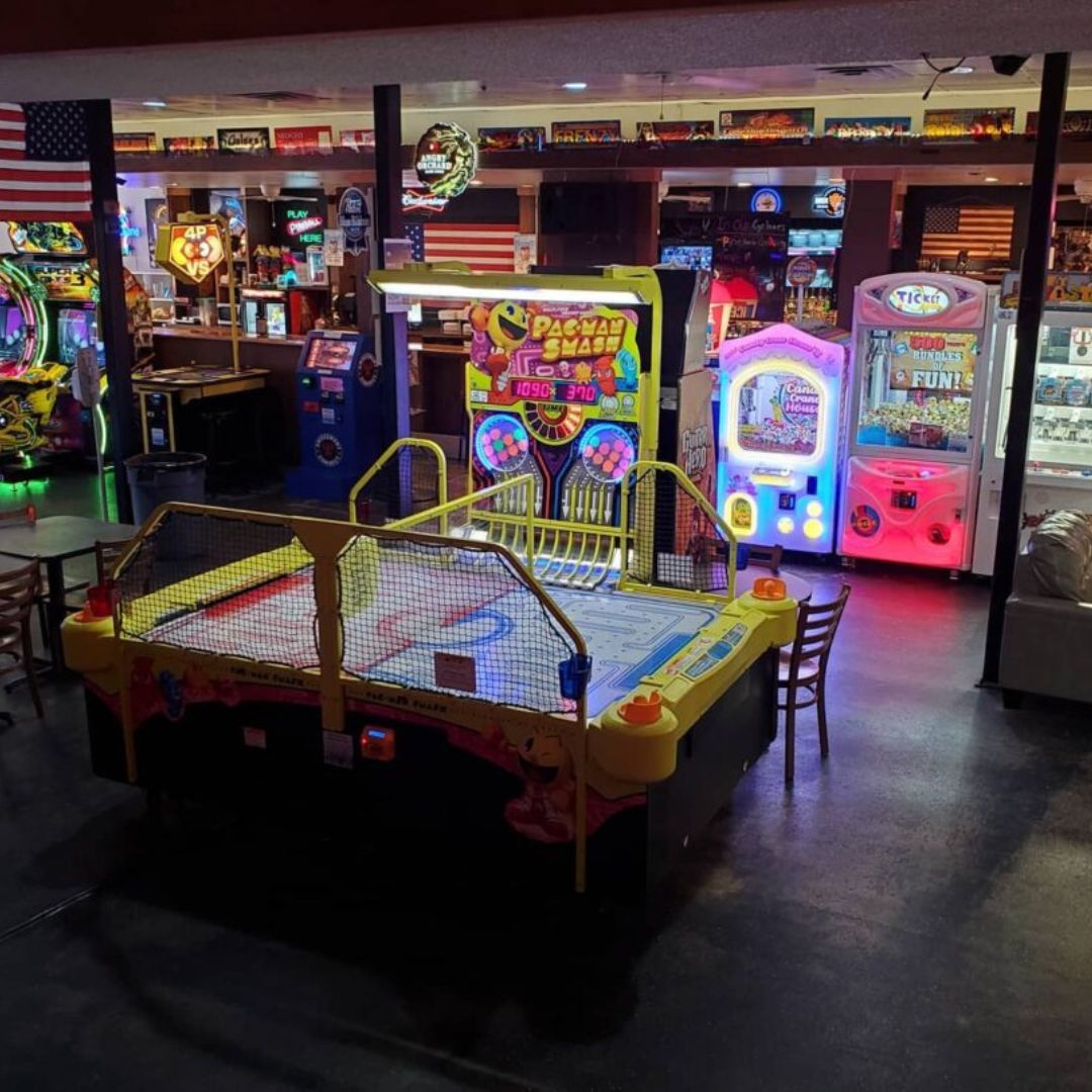 Arcade Etiquette for Families: Do’s and Don’ts - Flippers Family Arcade